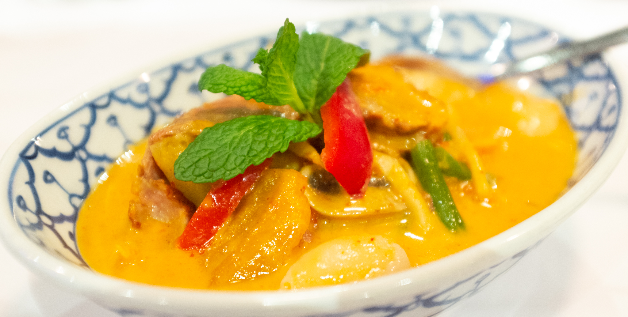 Review: Little Thai Cafe, Bentleigh - Suzie Scribbles