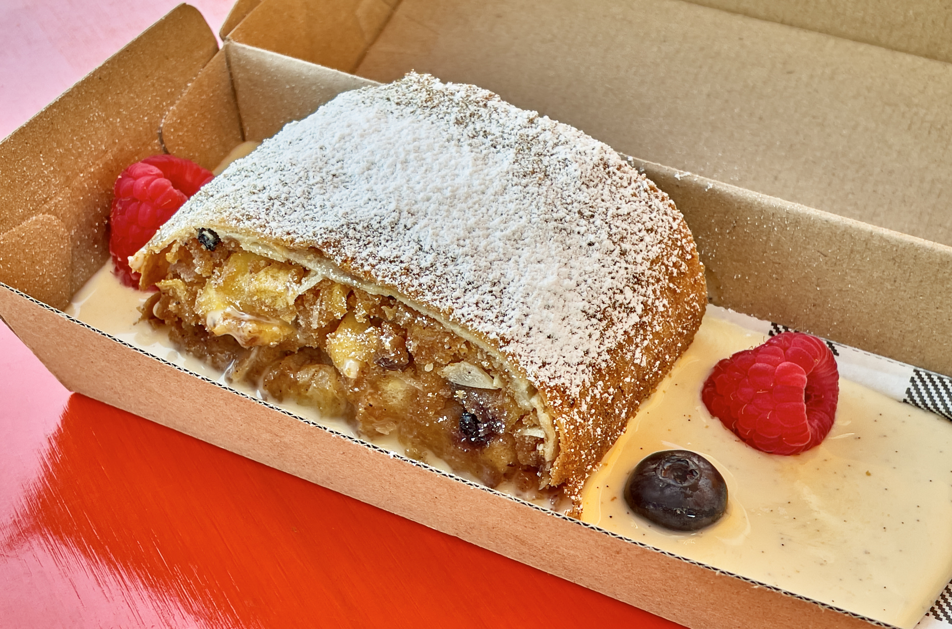 Review: Little Hof, South Melbourne - Suzie Scribbles