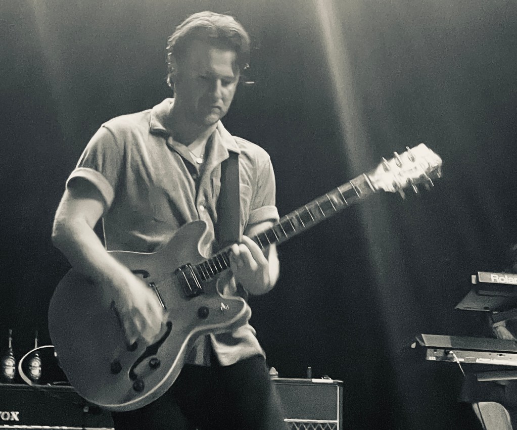 Review: Courteeners - Forum, Melbourne - Suzie Scribbles